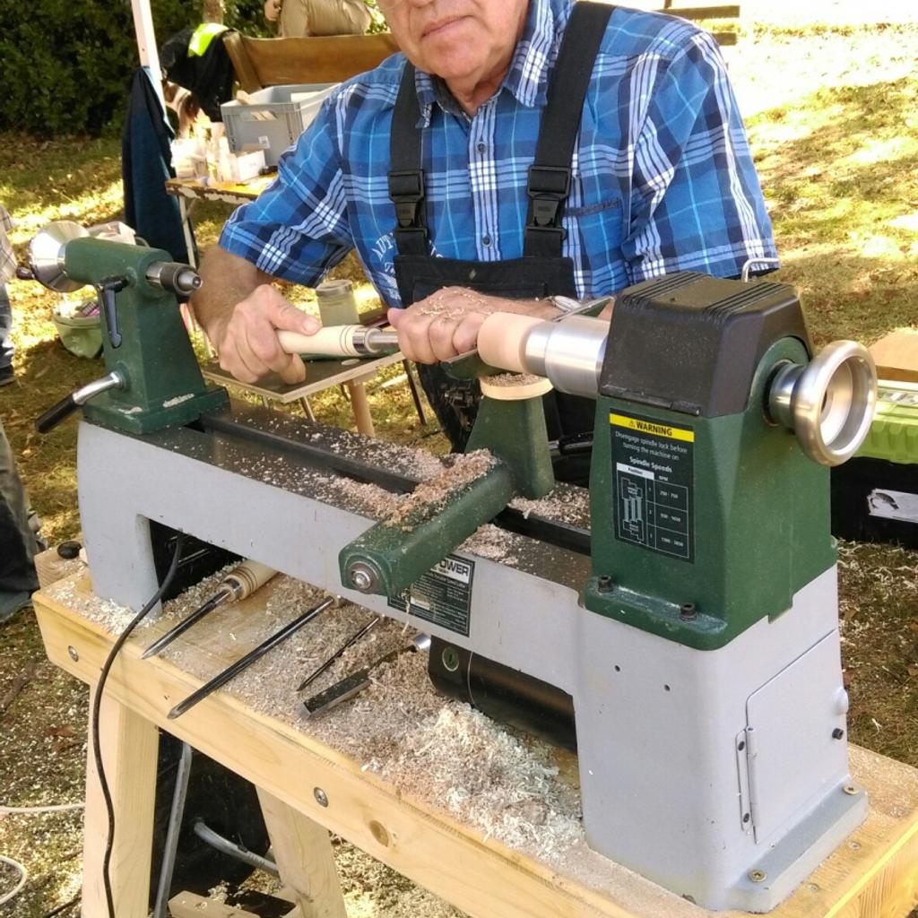 Drechselbank Record Power DML 320 in 68766 Hockenheim for €450.00 for ...