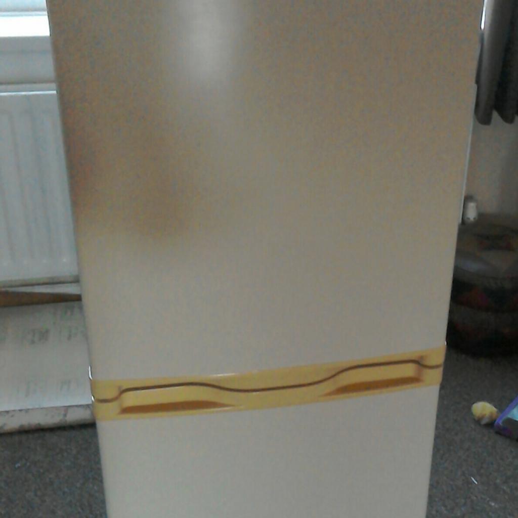 Bush fridge freezer in DH6 Hetton für £ 25,00 zum Verkauf | Shpock AT
