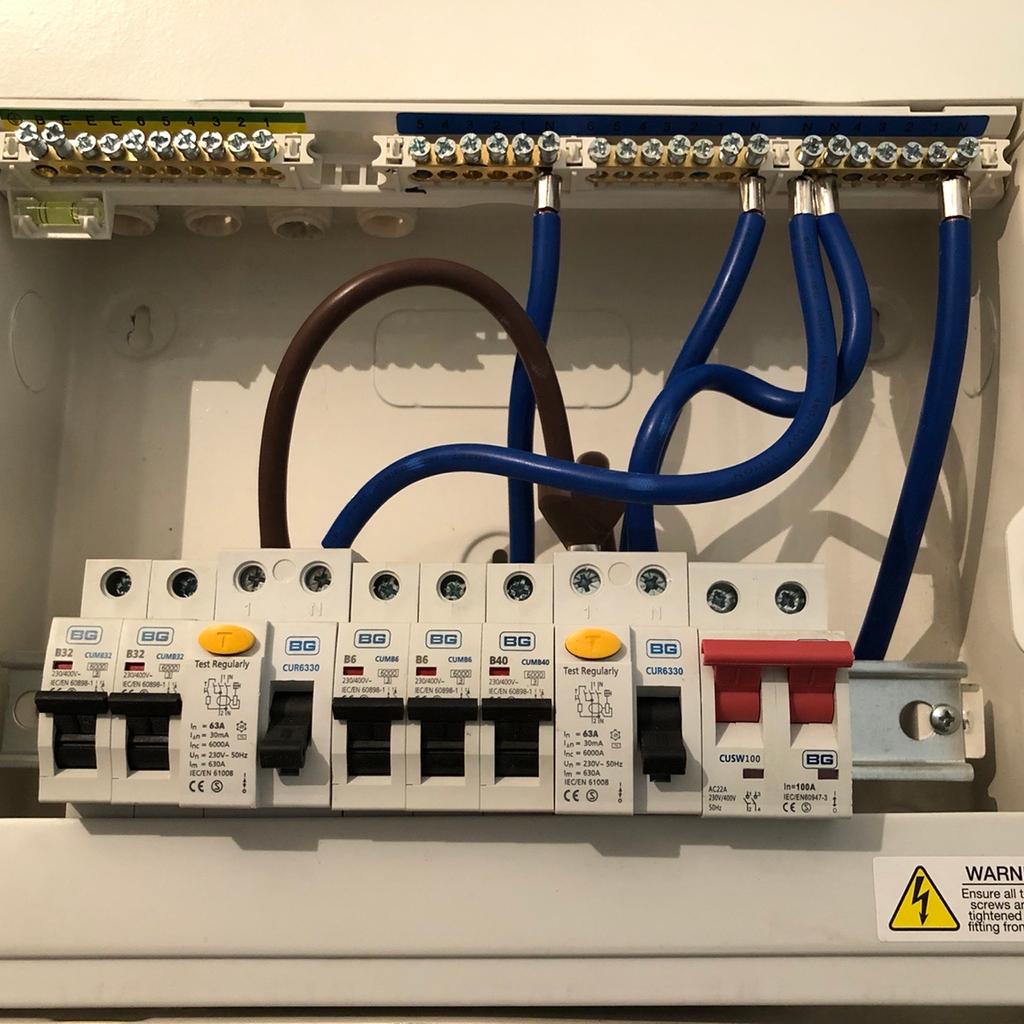 BG Metal Consumer Unit in E10 London for £35.00 for sale | Shpock