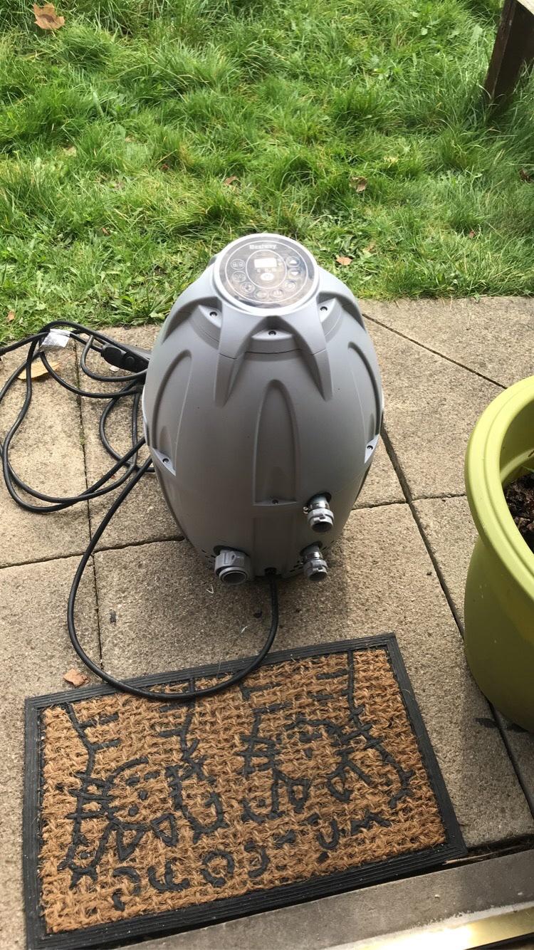 Lazy spa pump heater in HD5 Kirklees für 20,00 £ zum Verkauf | Shpock DE