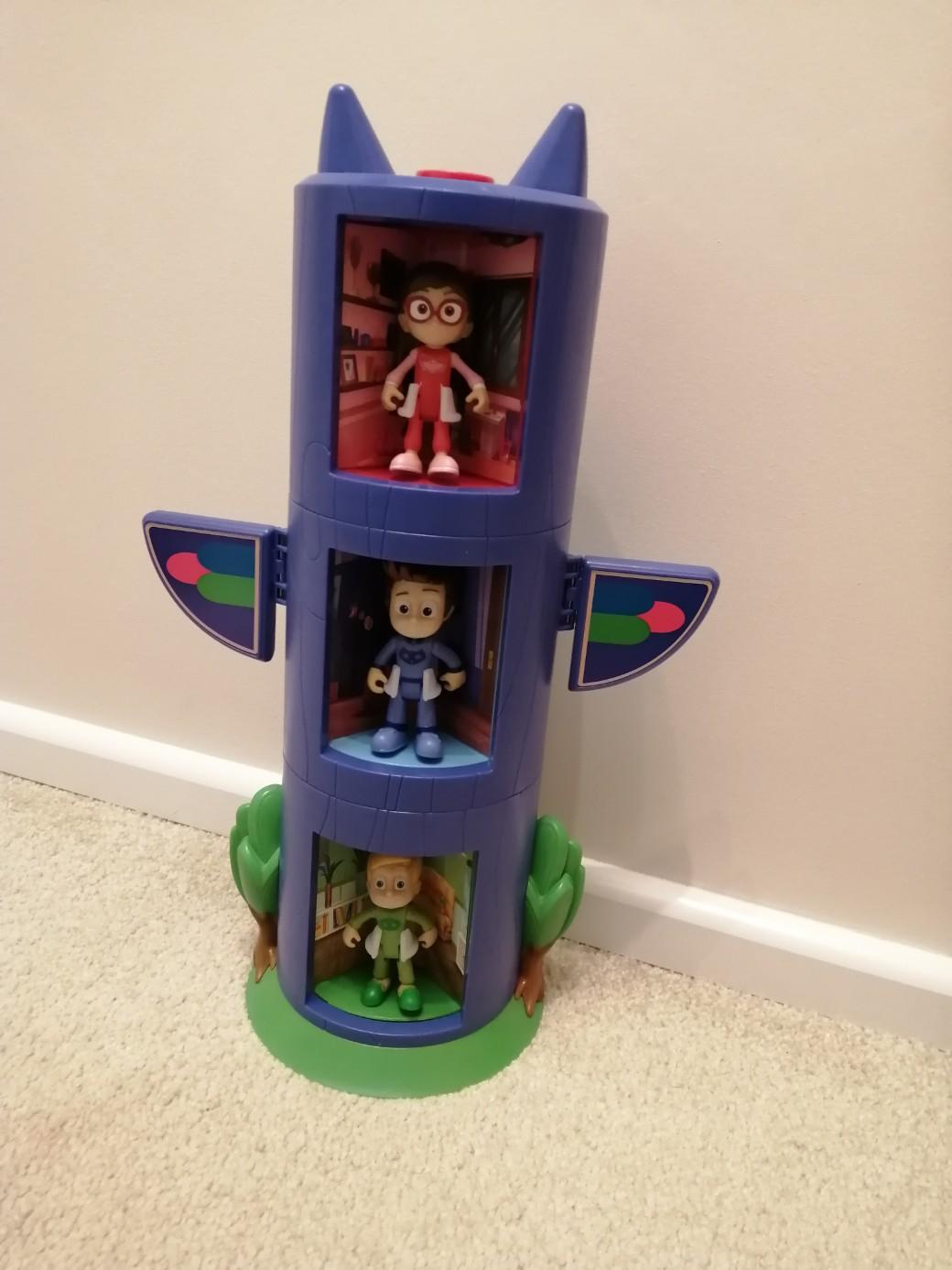 PJ Mask Tower And Figures in Wakefield für 15,00 £ zum Verkauf | Shpock DE
