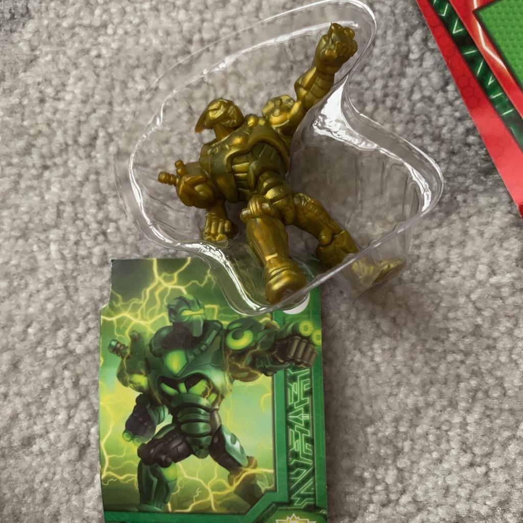 Gormiti Personaggio Lord Electryon d’oro in 14100 Asti für € 3,50 zum ...