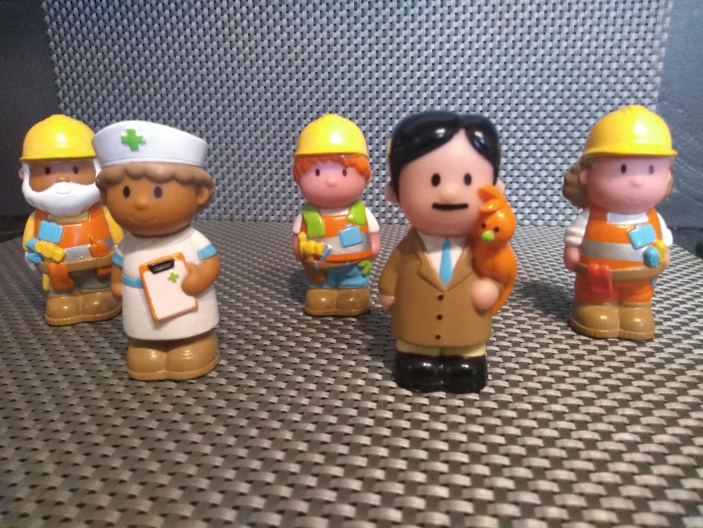 Happyland Caveman and little people bundle in ME5 Gillingham for £10.00 ...