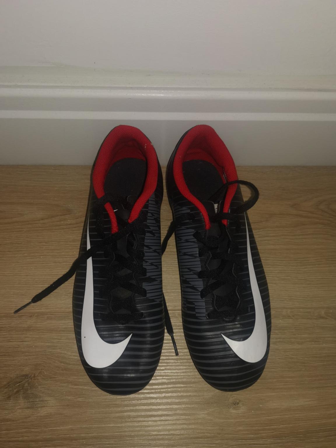Nike in CR0 Croydon für 8,00 £ zum Verkauf | Shpock DE