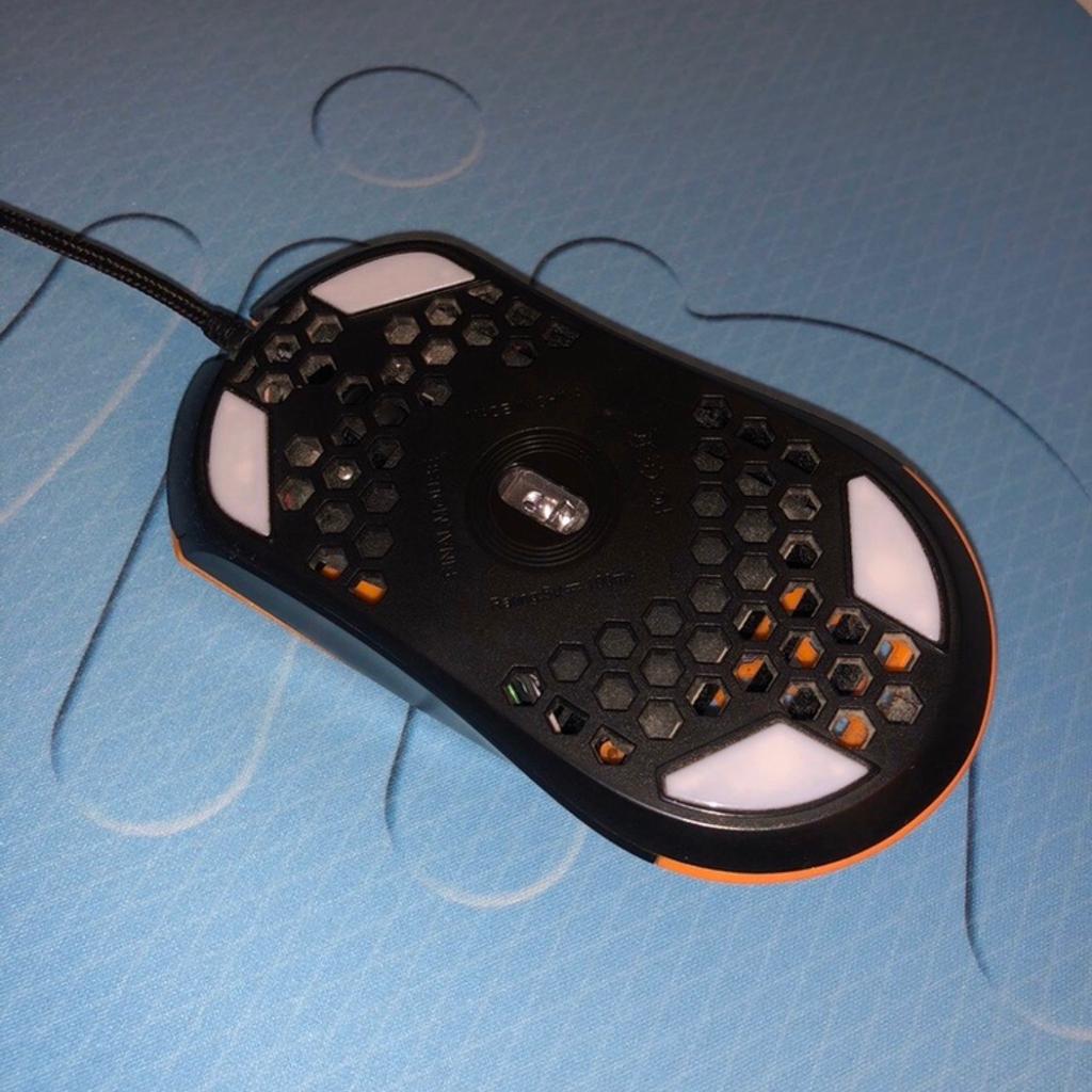 Finalmouse Ultralight Pro Sunset in E17 London for £130.00 for sale ...