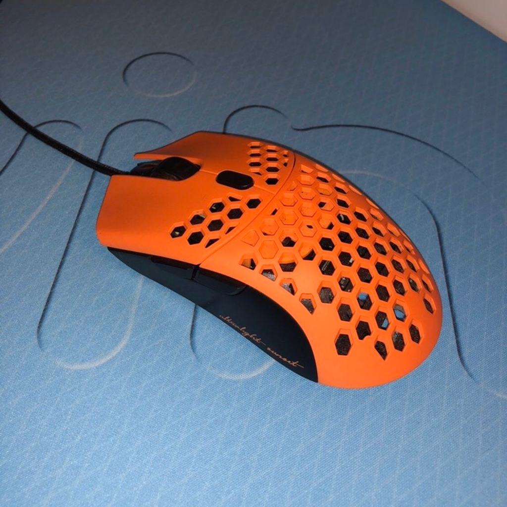 Finalmouse Ultralight Pro Sunset in E17 London for £130.00 for sale ...