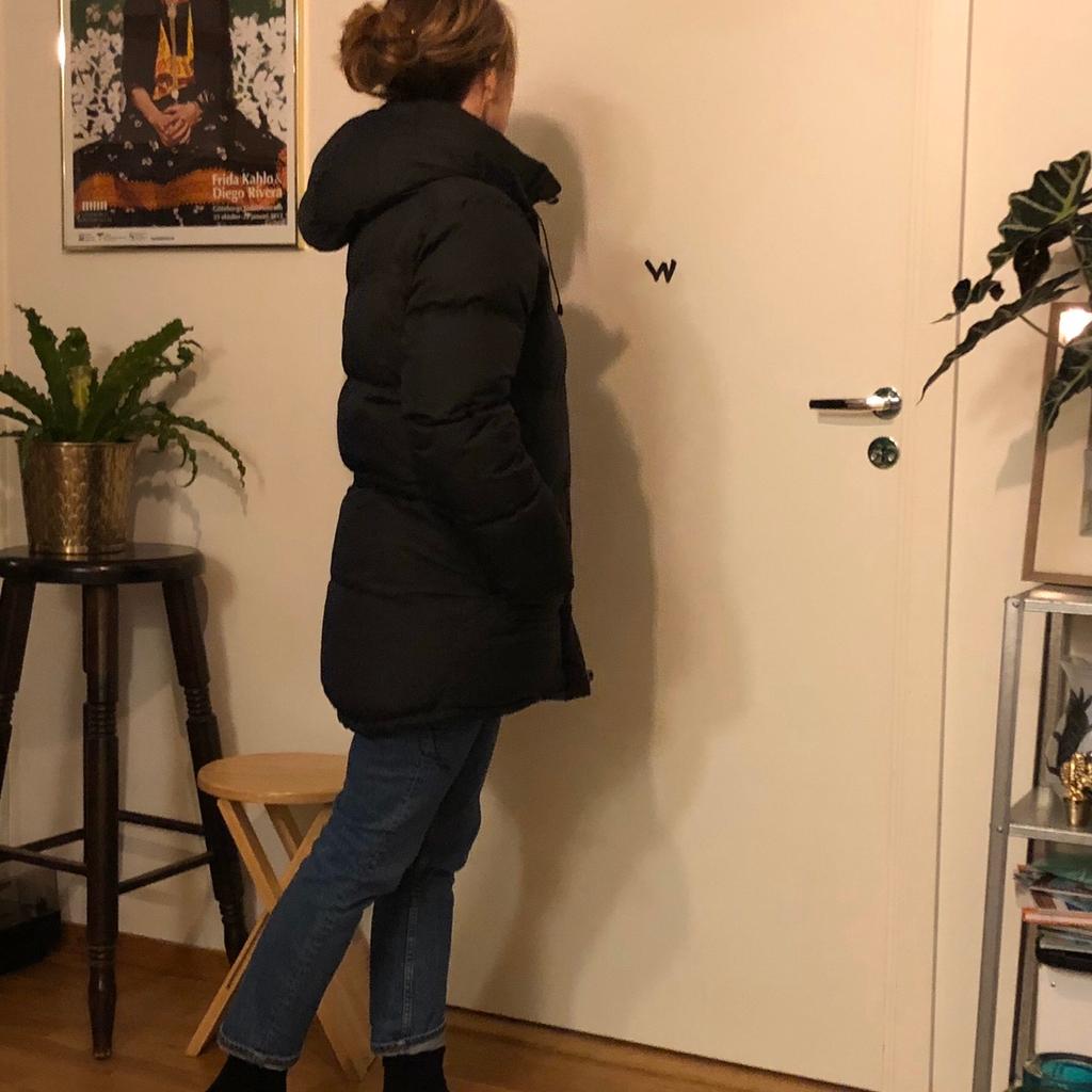 Boomerang Alexandra down jacket black stl S in 117 62 Stockholm für 1. ...