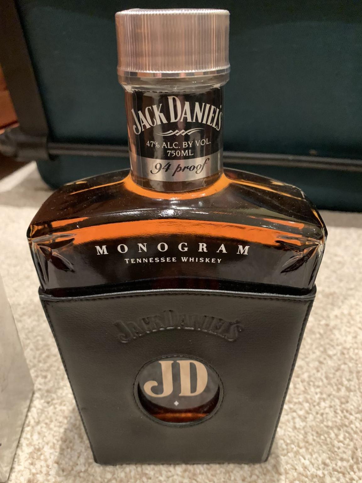 Jack Daniels Monogram in SW1W London für 250,00 £ zum Verkauf | Shpock DE