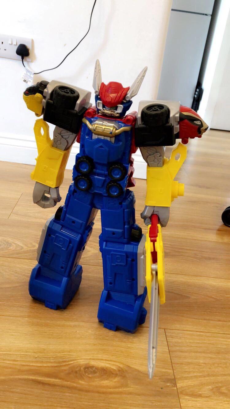 Power rangers mega sword in RM9 Dagenham für £ 10,00 zum Verkauf ...