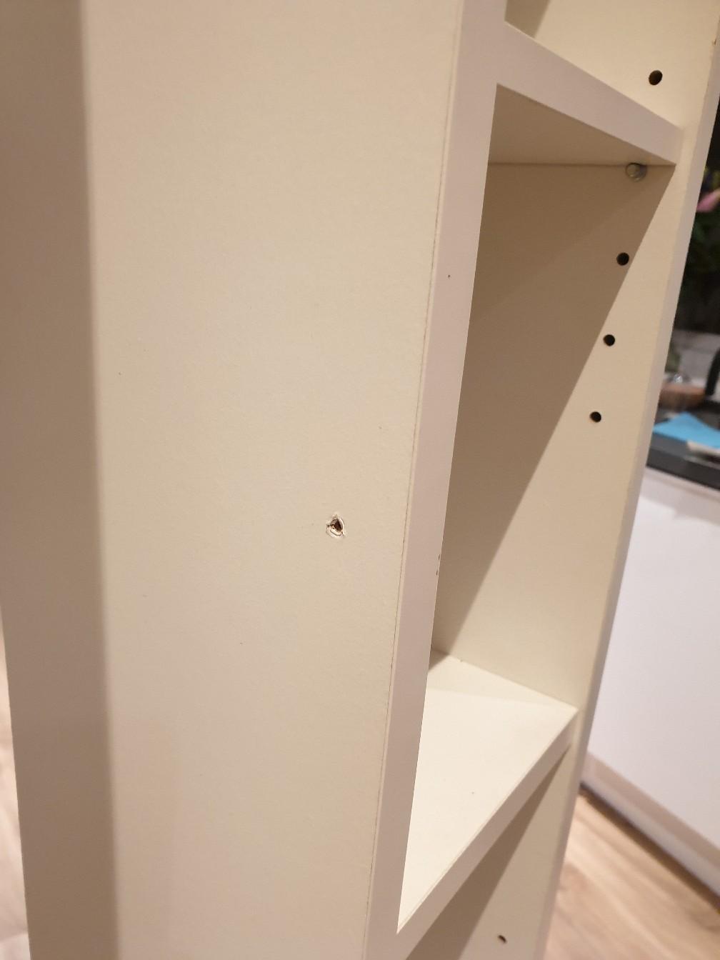 IKEA GNEDBY CD/DVD/bookshelves in E3 London für 10,00 £ zum Verkauf ...