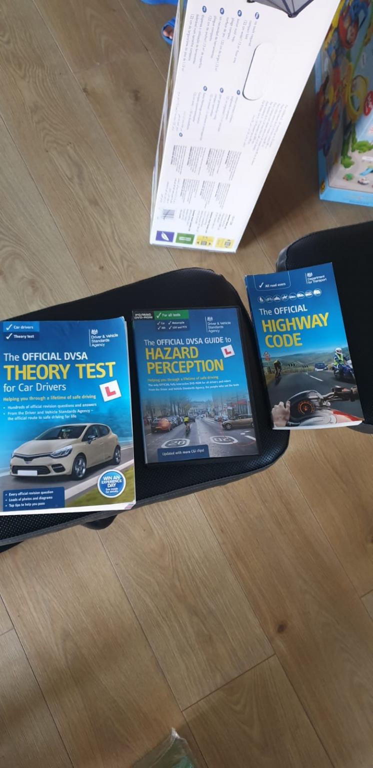 Car driving theory full Set in London für 10,00 £ zum Verkauf | Shpock DE