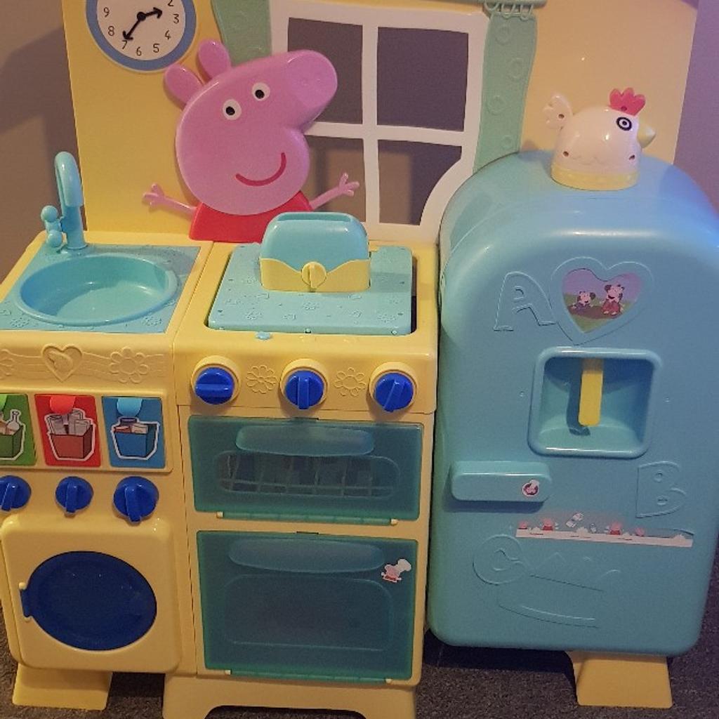 Peppa Pig Kitchen in SE12 London Borough of Lewisham for £18.00 for ...