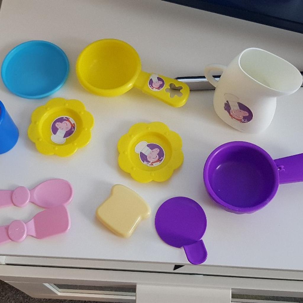 Peppa Pig Kitchen in SE12 London Borough of Lewisham for £18.00 for ...