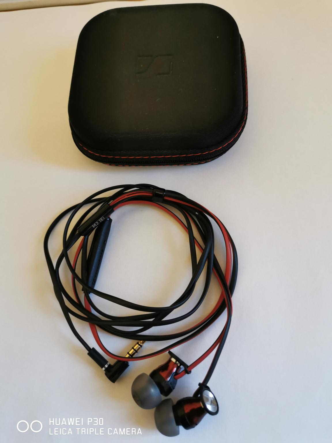 Sennheiser Momentum2 earbuds in RM12 London for £18.00 for sale | Shpock