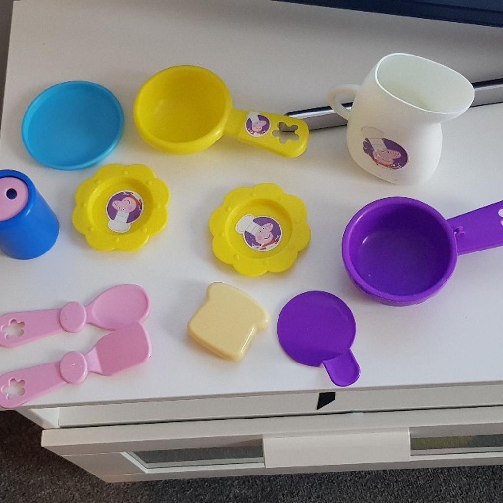 Peppa Pig Kitchen in SE12 London Borough of Lewisham for £18.00 for ...