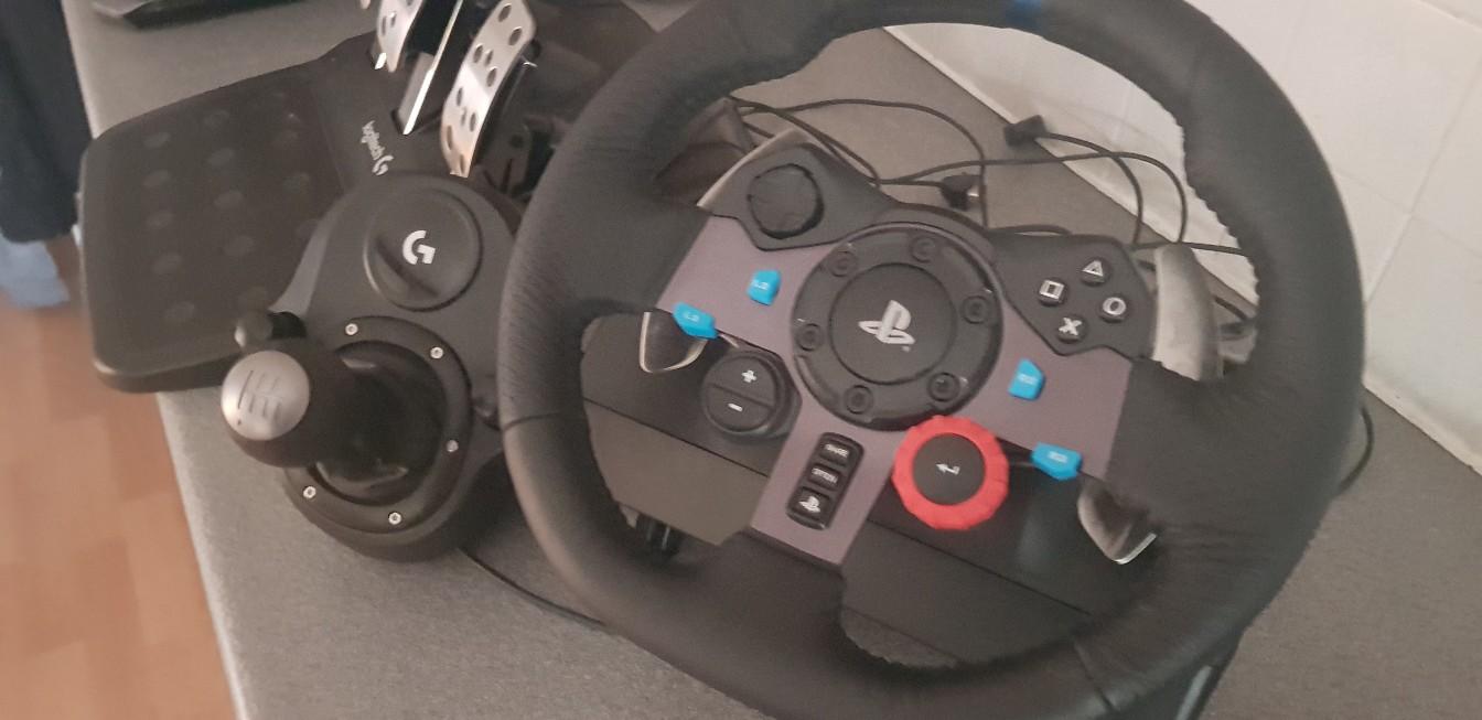 Logitech G29 Driving Force in PR3 Wyre für 120,00 £ zum Verkauf | Shpock DE