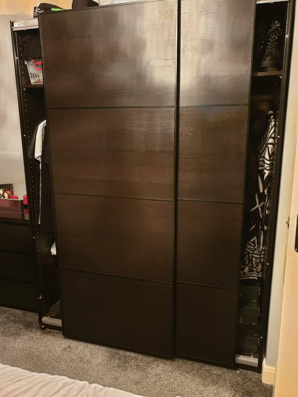 ikea wardrobe with sliding doors in DY4 Sandwell für 200,00 £ zum ...