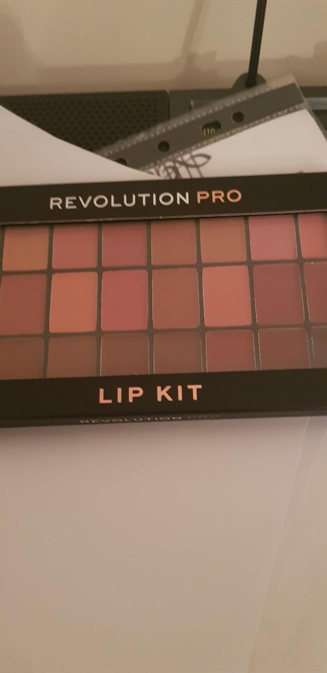 Revolution pro lipstick sets in N21 Enfield für 6,00 £ zum Verkauf ...