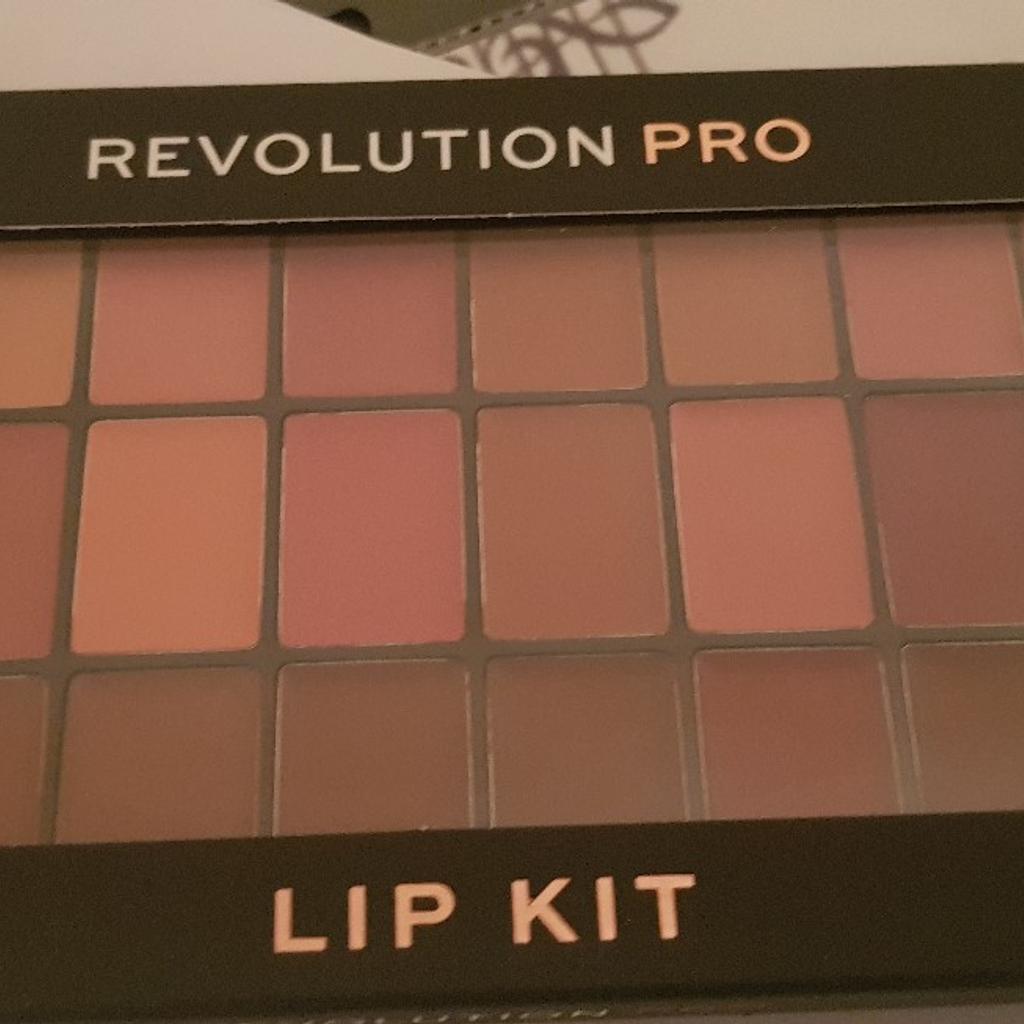 Revolution pro lipstick sets in N21 Enfield für 6,00 £ zum Verkauf ...