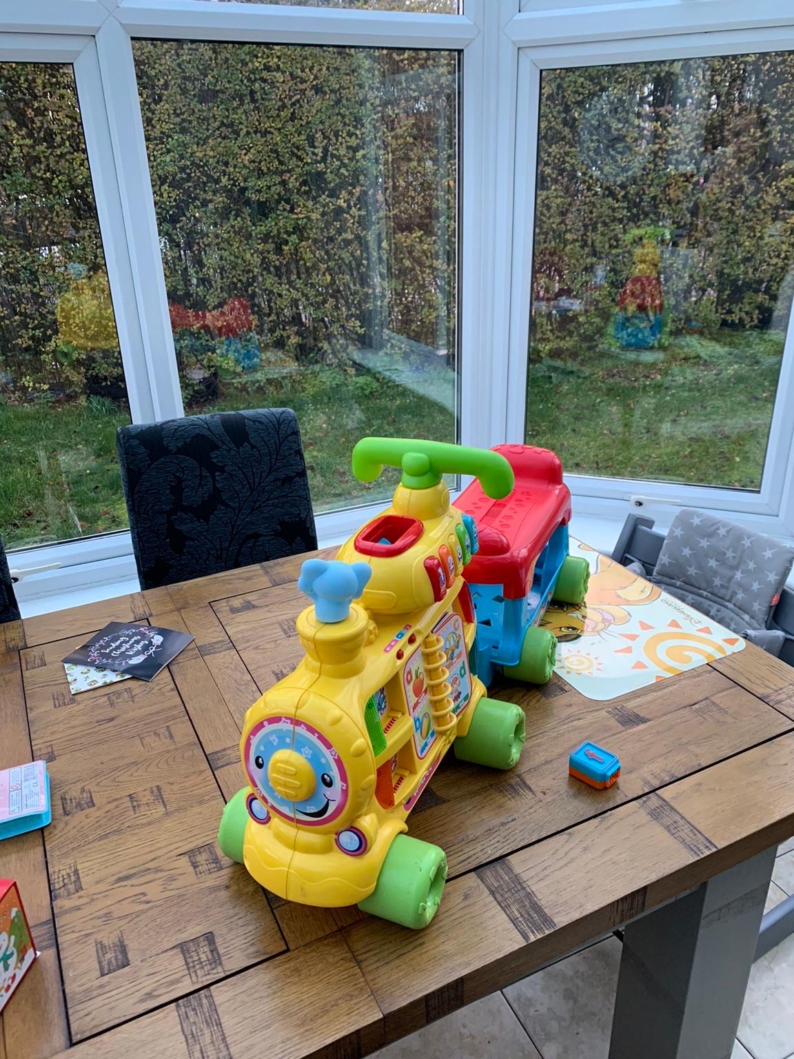 Vtech alphabet train in TW15 Ashford für 25,00 £ zum Verkauf | Shpock DE