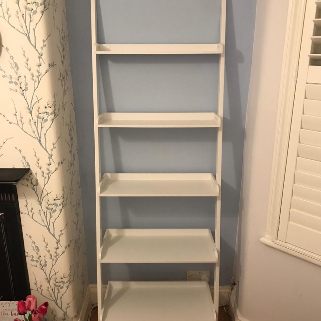 Habitat 'Jessie' white wide leaning ladder sh in WD23 Hertsmere für £ ...