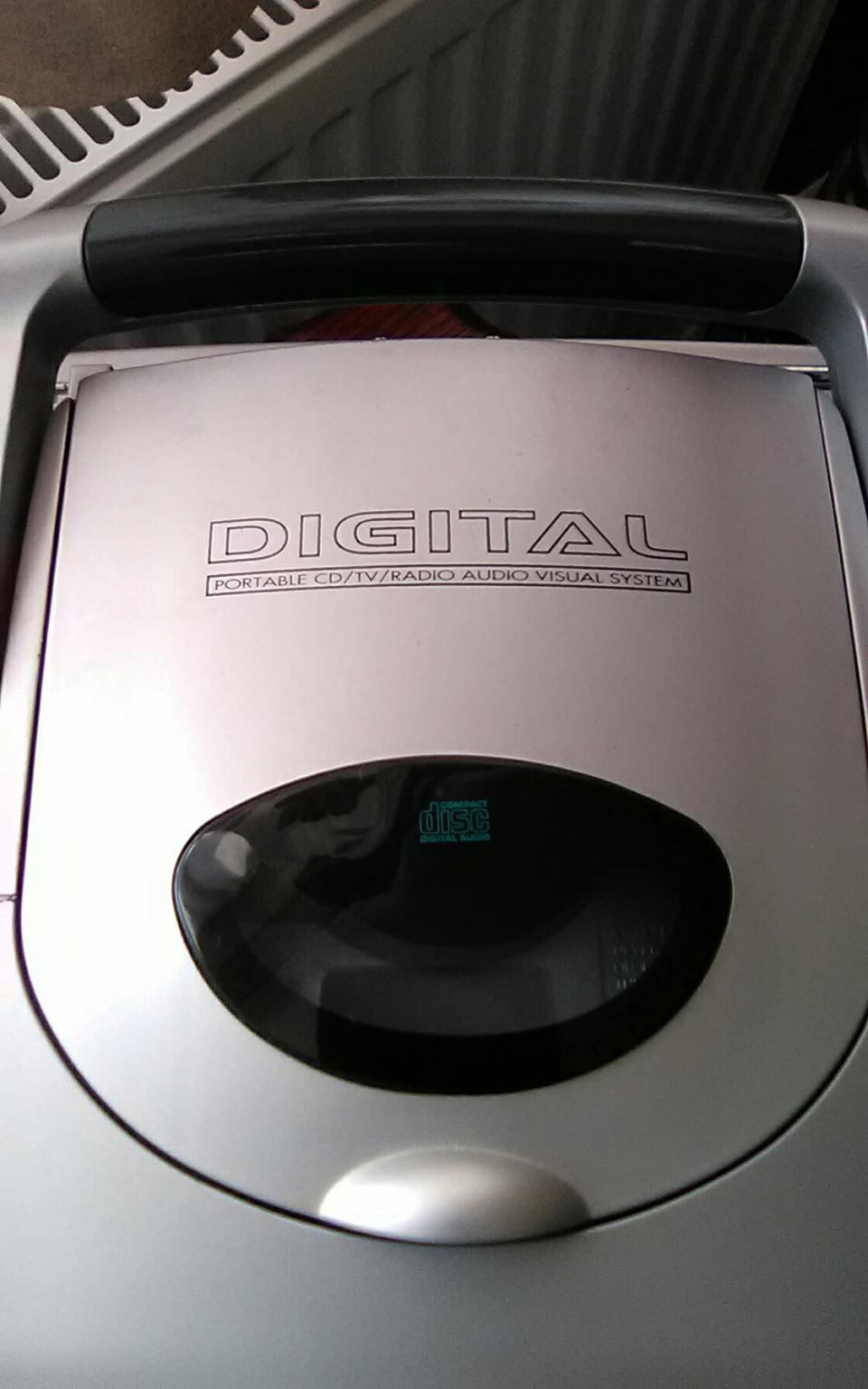 amstrad digital cd/radio/tv in ME3 Allhallows for £15.00 for sale | Shpock