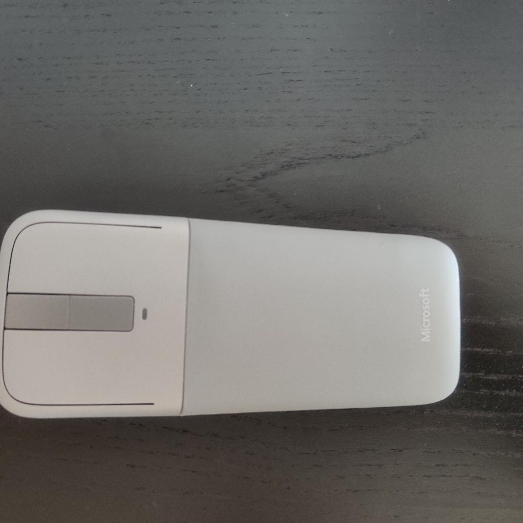 Microsoft Arc Touch Bluetooth Mouse in 82256 Fürstenfeldbruck for €15. ...