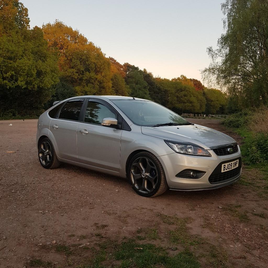 ford focus mk2.5 facelift zetec petrol 1.6 in B44 Birmingham für £ 1. ...