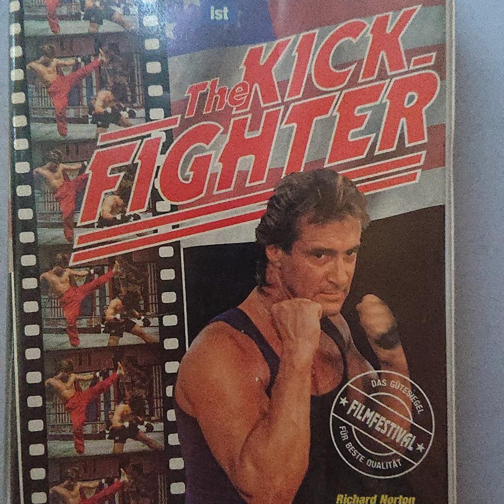 The Kickfighter (VHS Video in großer Hardbox) in 45355 Essen for €10.00 ...