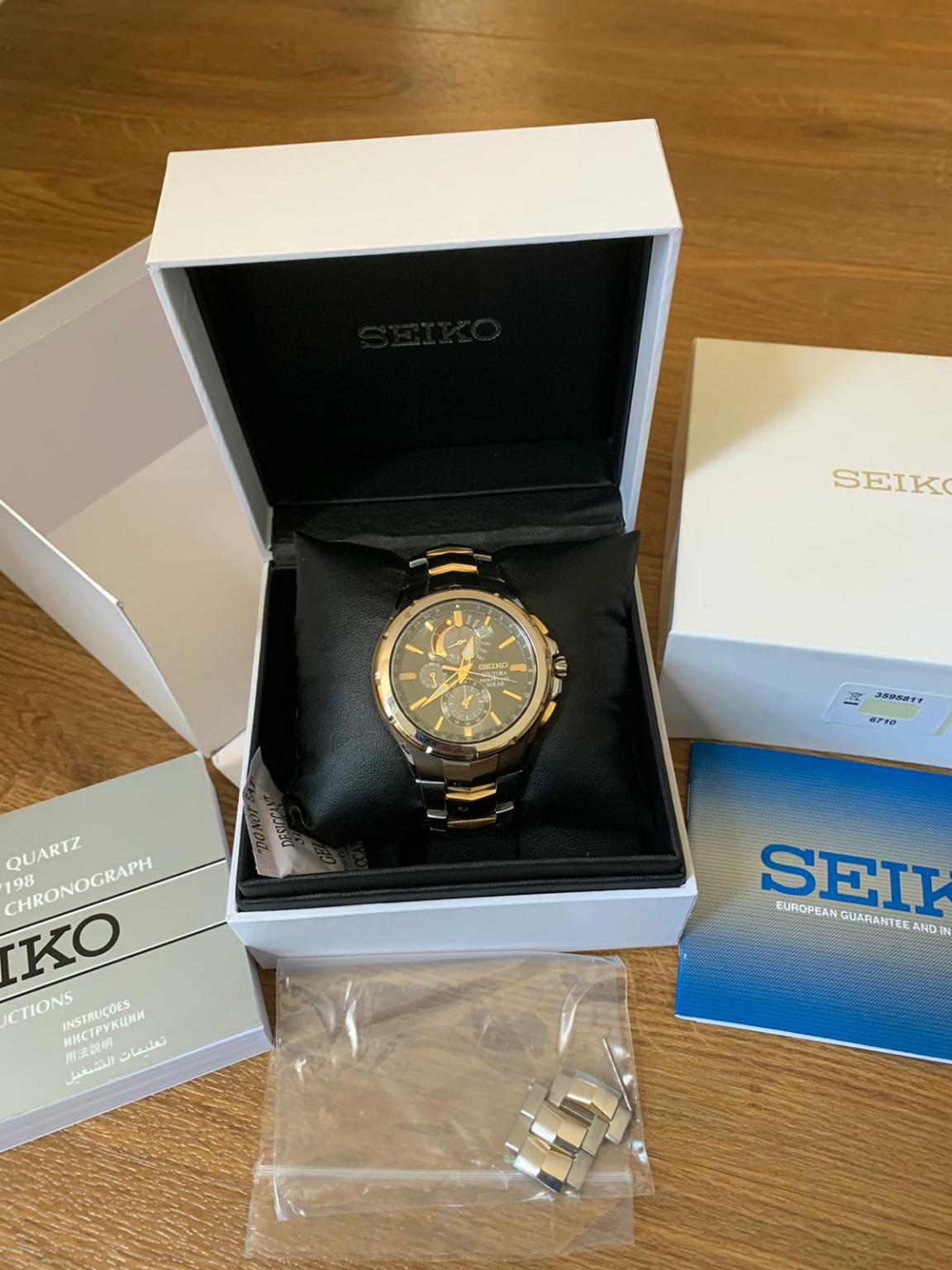 SEIKO Coutura perpetual solar watch in RM8 London für 300,00 £ zum ...