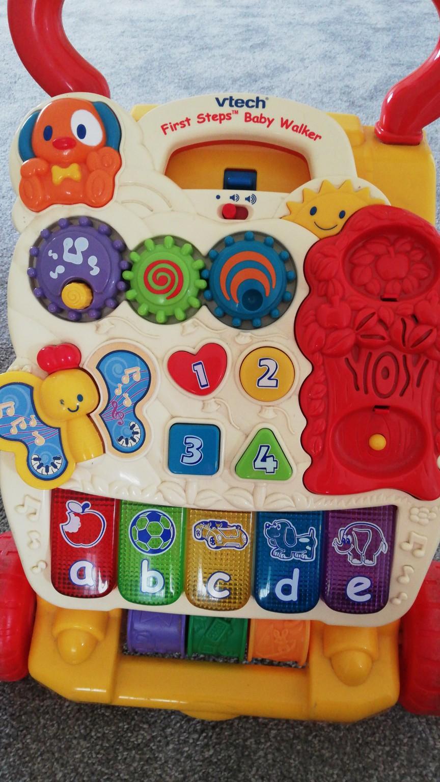 Vtech steps baby walker in DA7 Bexley für 8,00 £ zum Verkauf | Shpock DE