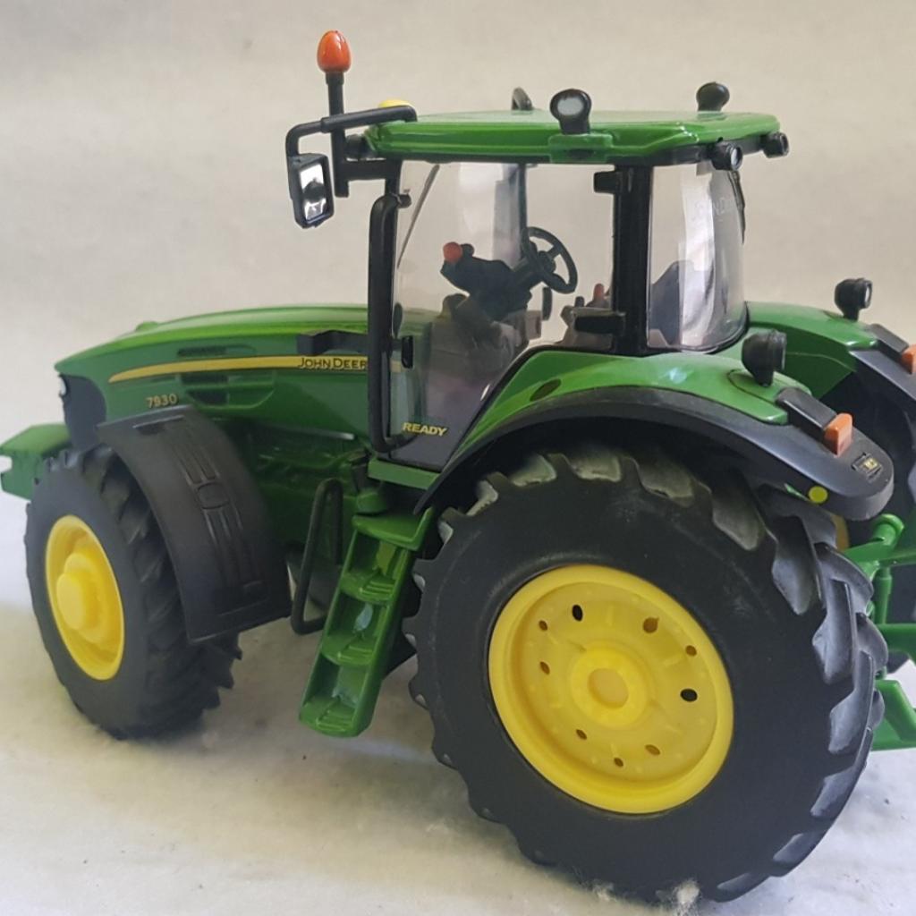1/32 scale diecast tractor model John Deere in IP24 Breckland für 60,00 ...