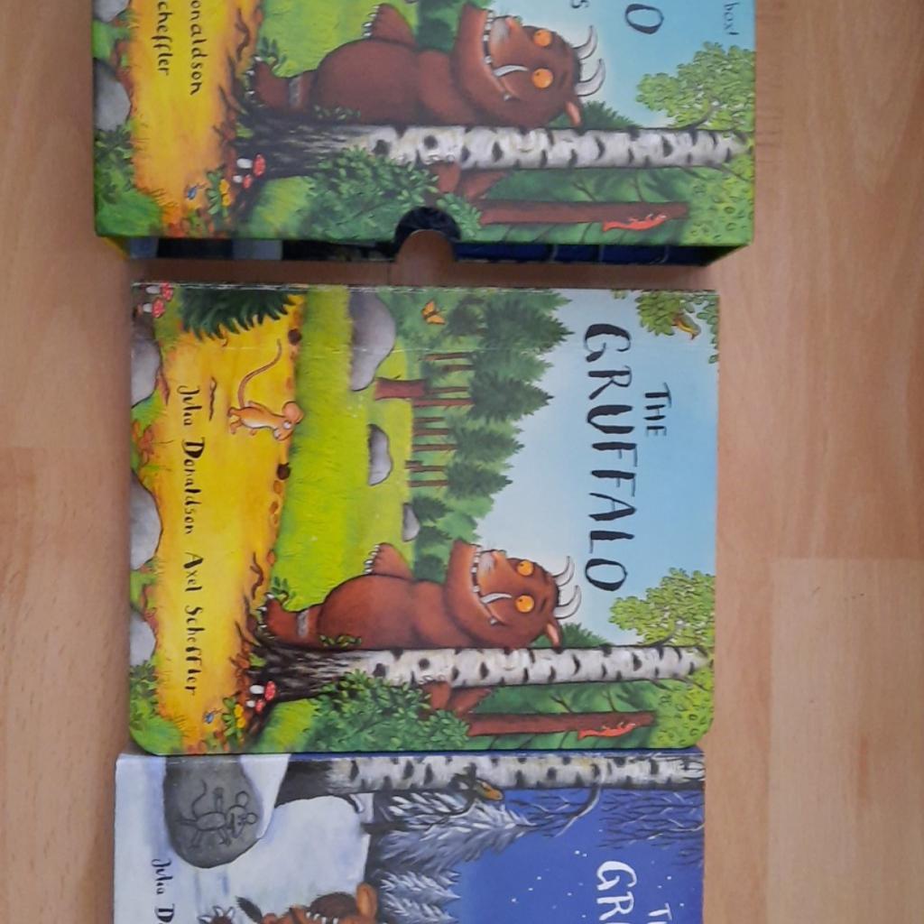 The Gruffalo & The Gruffalo's child in E6 London für £ 4,00 zum Verkauf ...