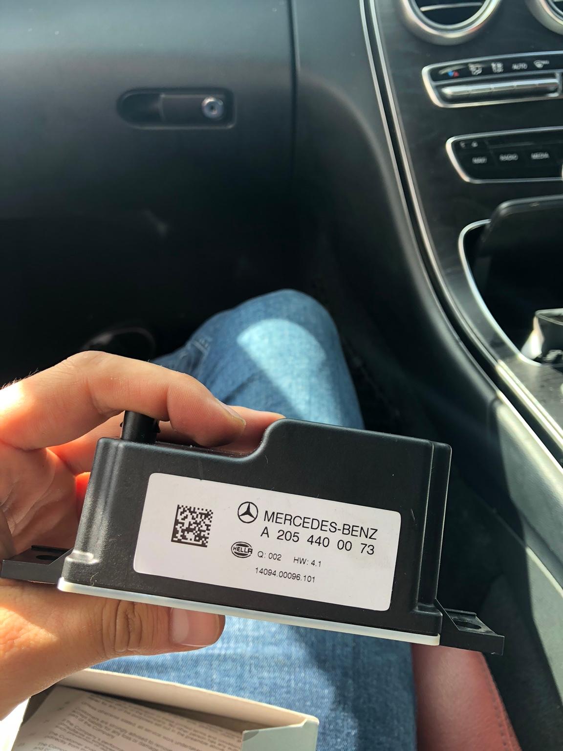 Mercedes w205 auxiliary battery in EN9 Forest für 15,00 £ zum Verkauf ...