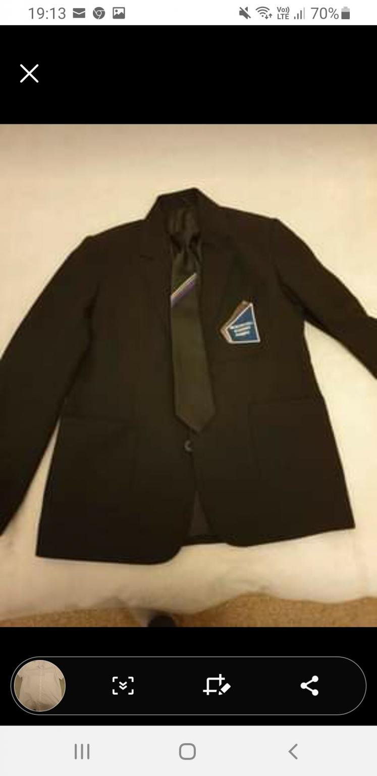 Beacon Hill Uniform in WV4 Wolverhampton for £50.00 for sale | Shpock