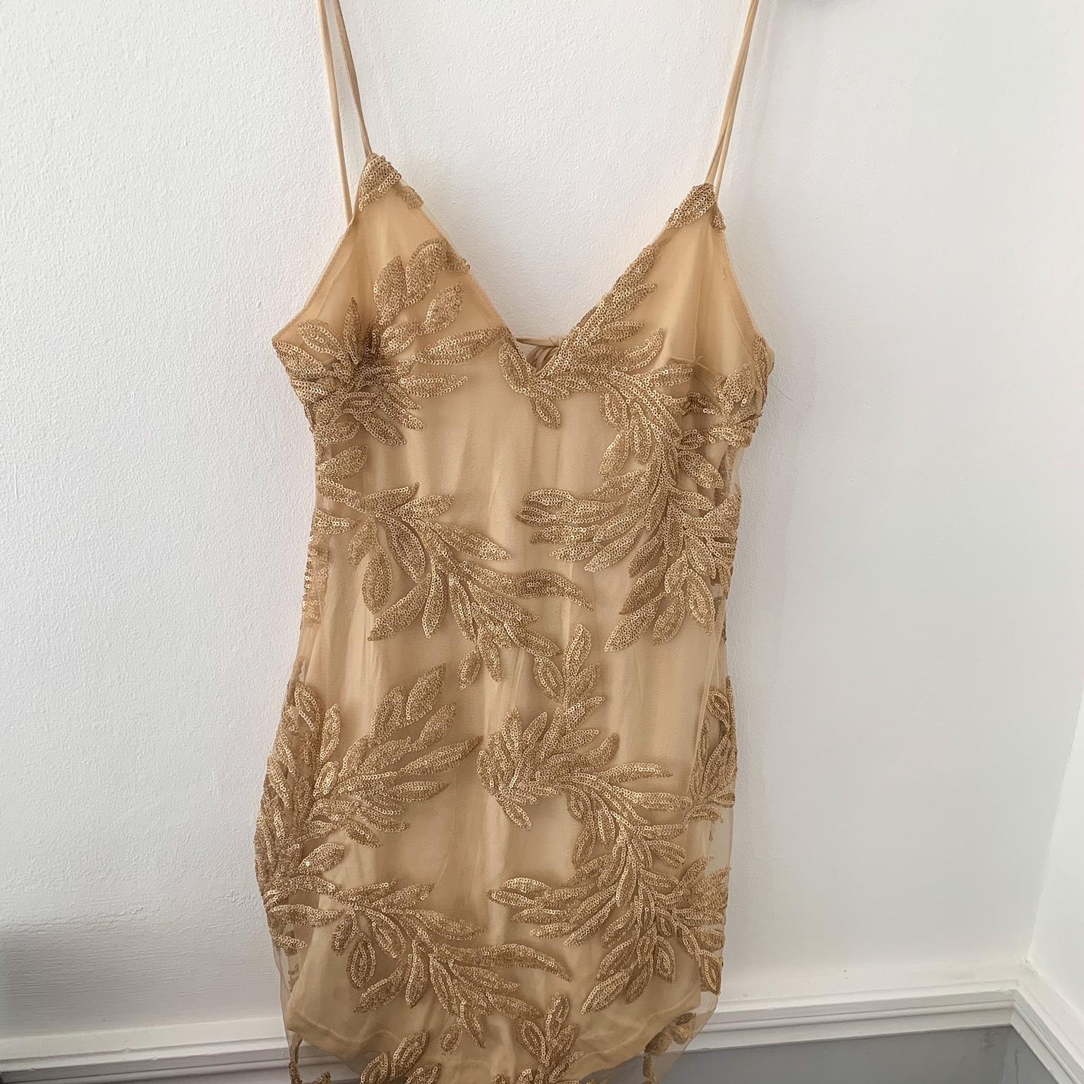 Gold sequin dress in SE27 Lambeth für 10,00 £ zum Verkauf | Shpock DE