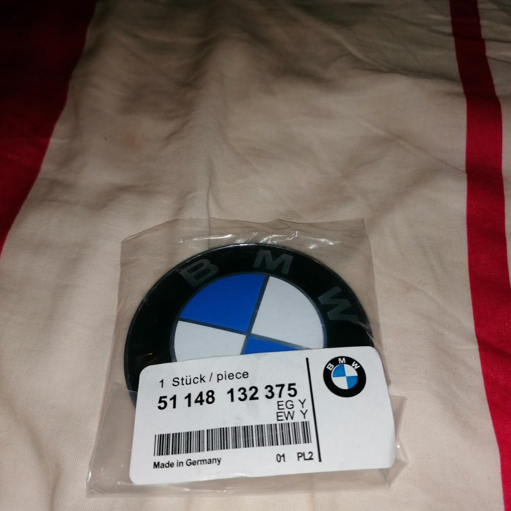 BMW. EMBLEM Plakette Logo Zeichen..... in 1010 Wien für € 45,00 zum Verkauf | Shpock AT