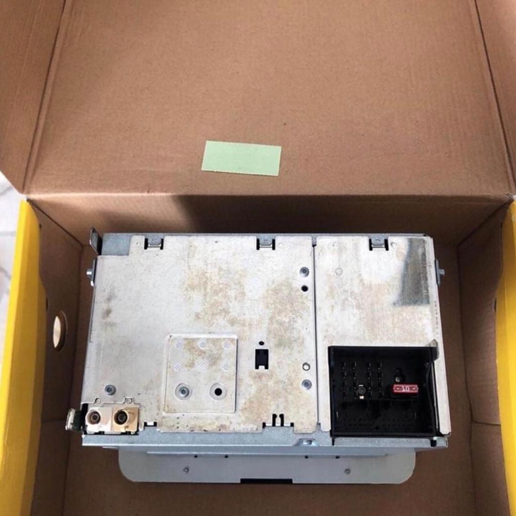 VW RCD300 Car Stereo in N17 London für £ 55,00 zum Verkauf | Shpock AT