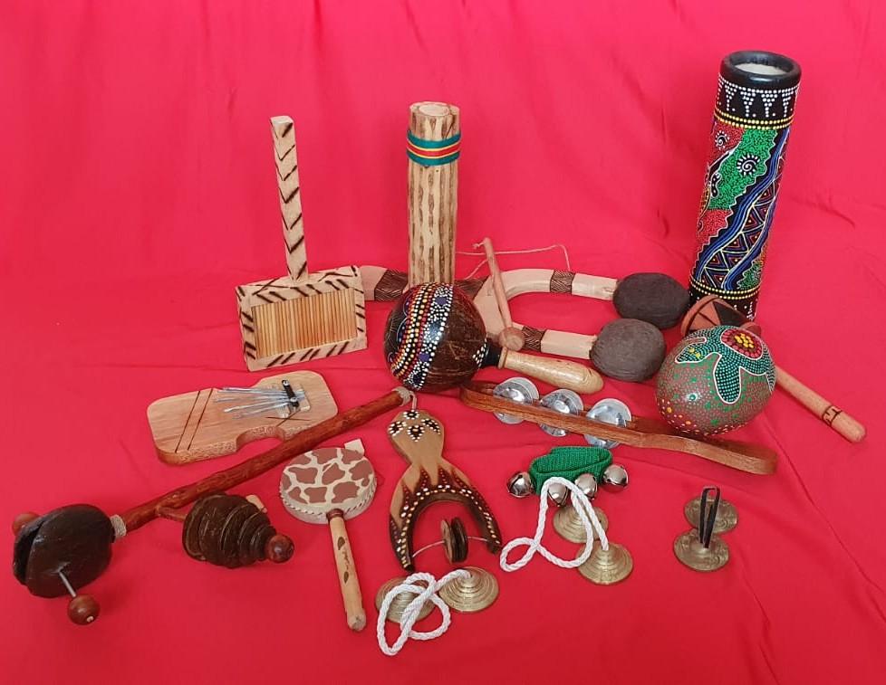 Multicultural Musical Instrument Set in UB3 London für 54,99 £ zum ...