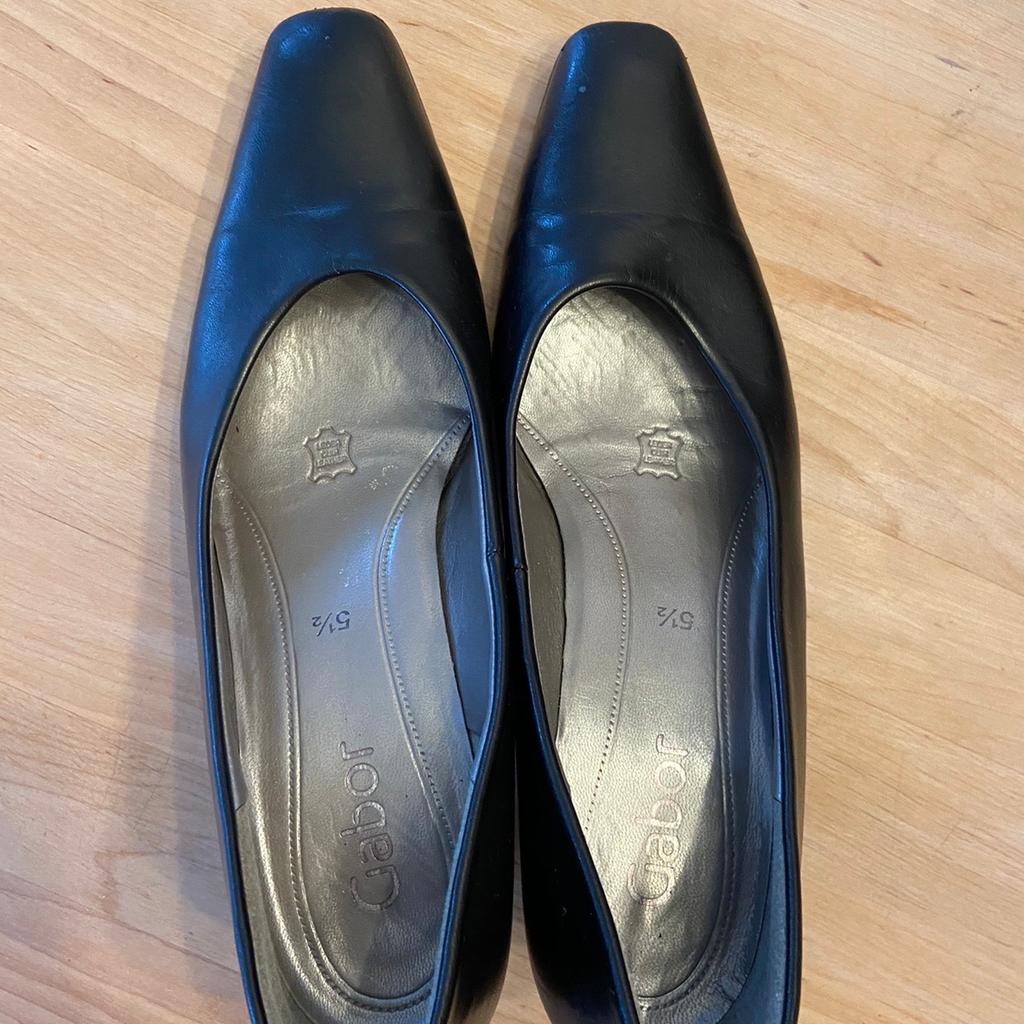 Gabor pumps i skinn- 38,5 in 168 65 Sundbyberg für SEK 85,00 zum ...
