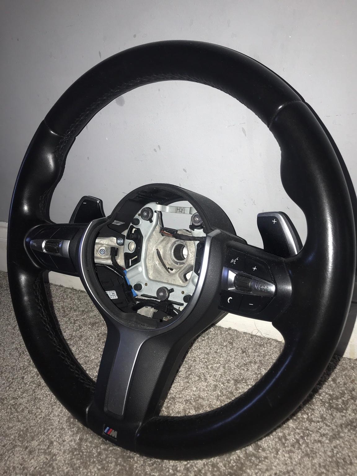 BMW M Steering Wheel in NW5 Camden für £ 250,00 zum Verkauf | Shpock AT