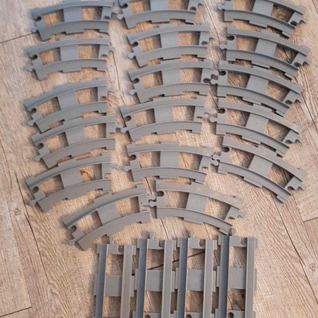 Lego Duplo Schienen 21 Stück in 67551 Pfeddersheim for €25.00 for sale ...