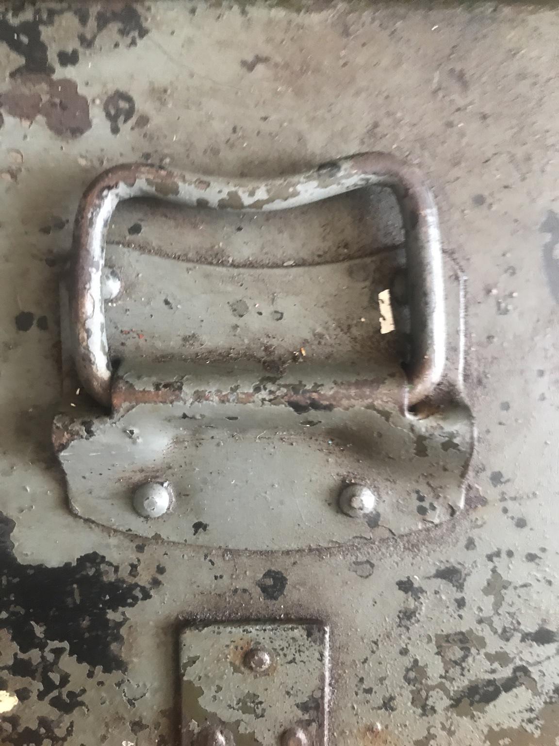 Spring loaded handles in DY8 Dudley für £ 5,00 zum Verkauf | Shpock AT