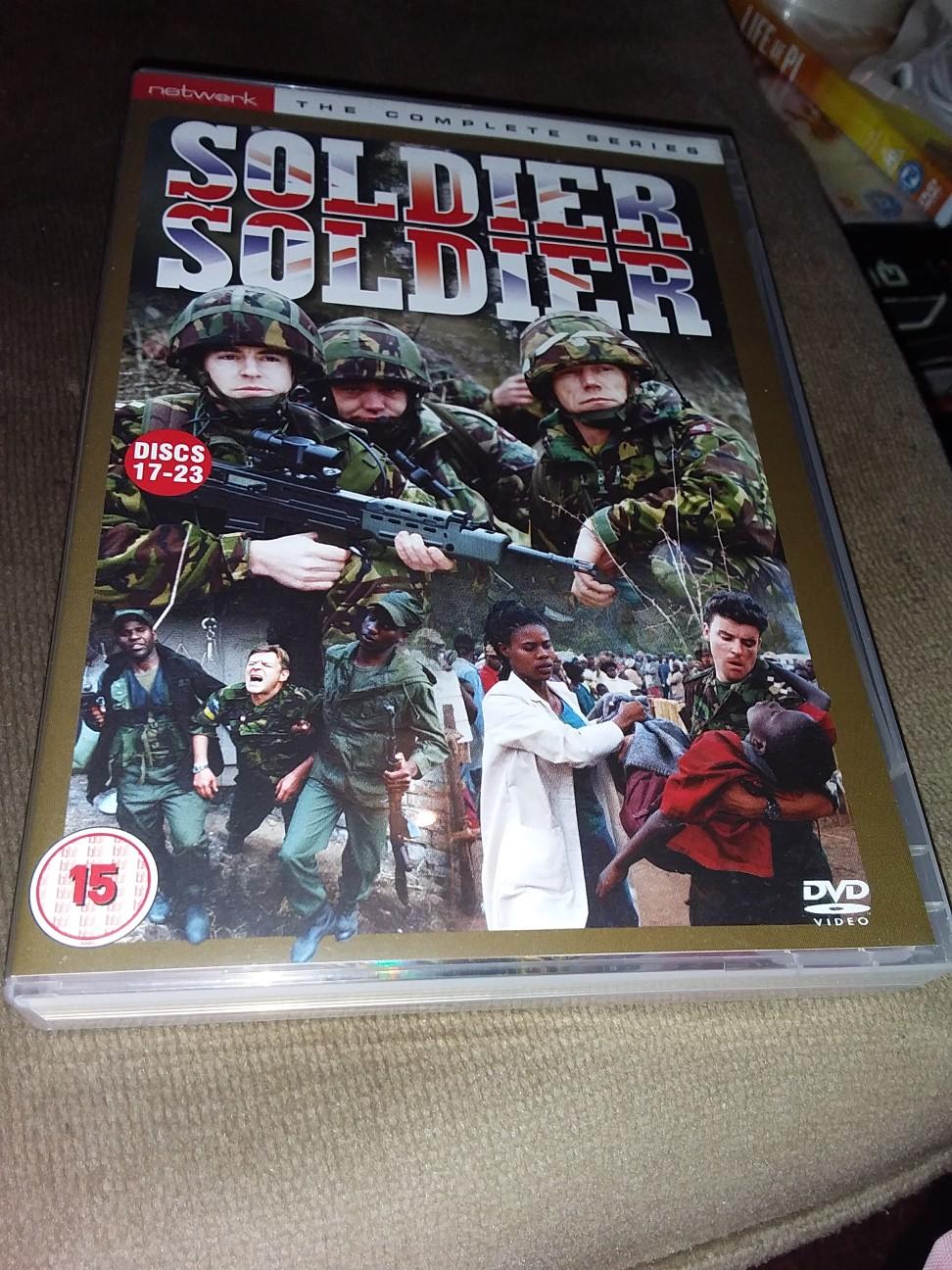 SOLDIER, SOLDIER COMPLETE DVD COLLECTION. in Swansea für £ 33,00 zum ...