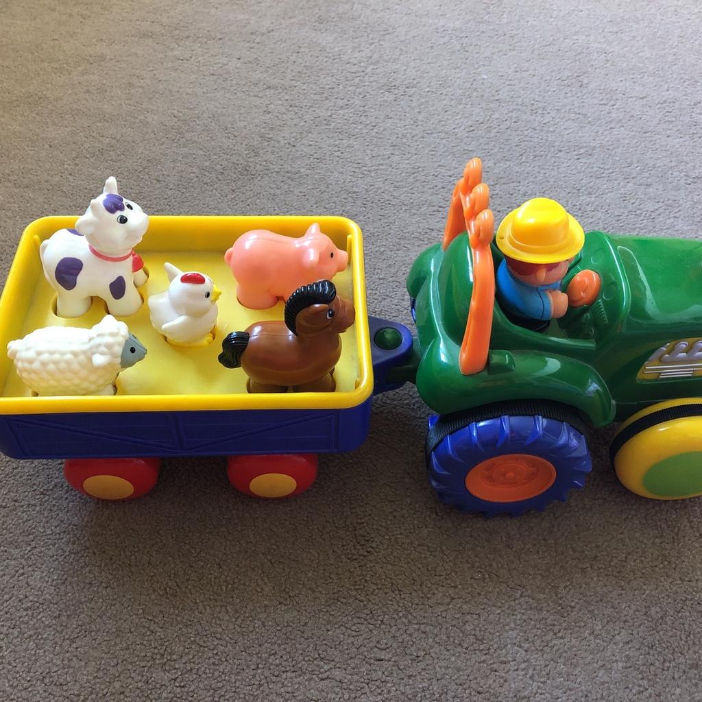 Kiddieland moving toy tractor in B76 Birmingham für £ 3,50 zum Verkauf ...