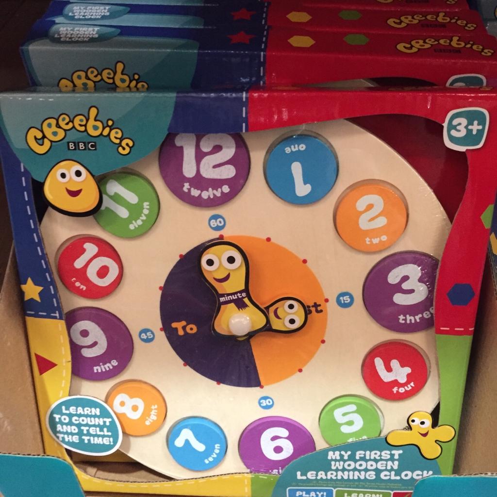 Brand new CBeebies wooden clock £4 EACH in BD4 Bradford für £ 4,00 zum ...
