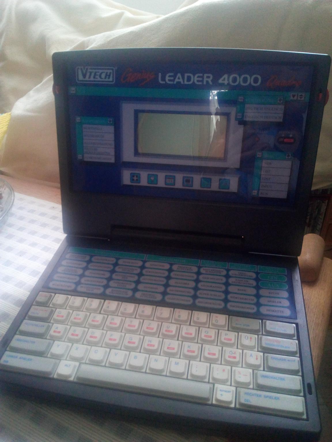 Vtech Genius Leader 4000, Lerncomputer in 38100 Braunschweig für 45,00 ...