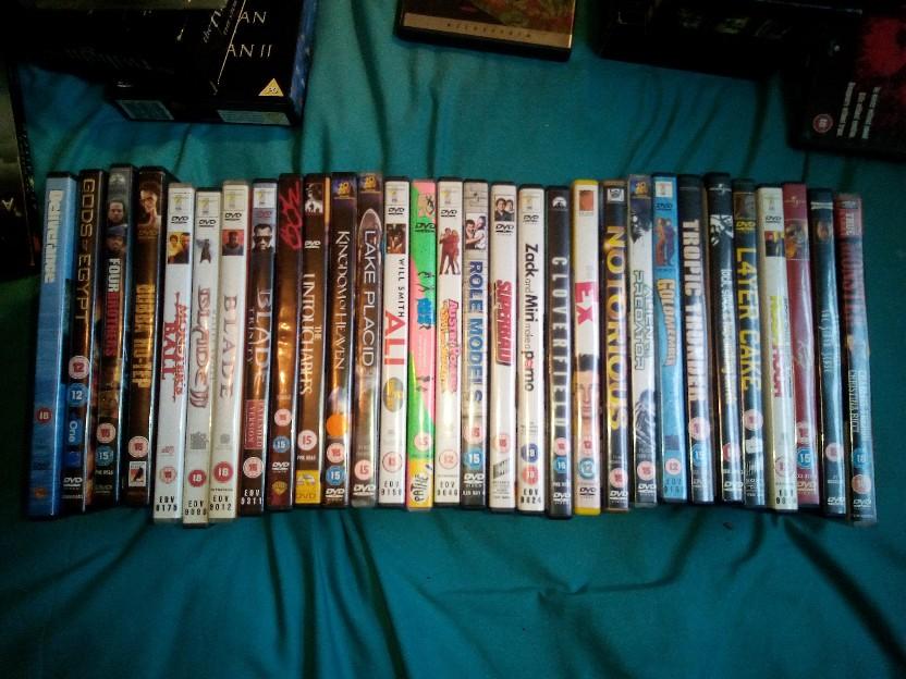 40 dvds and 6 box sets in SE15 London für 20,00 £ zum Verkauf | Shpock DE