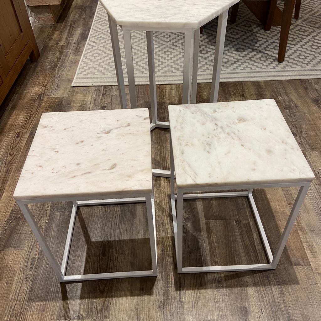 3 white marble side tables in GU46 Hart für £ 65,00 zum Verkauf | Shpock AT