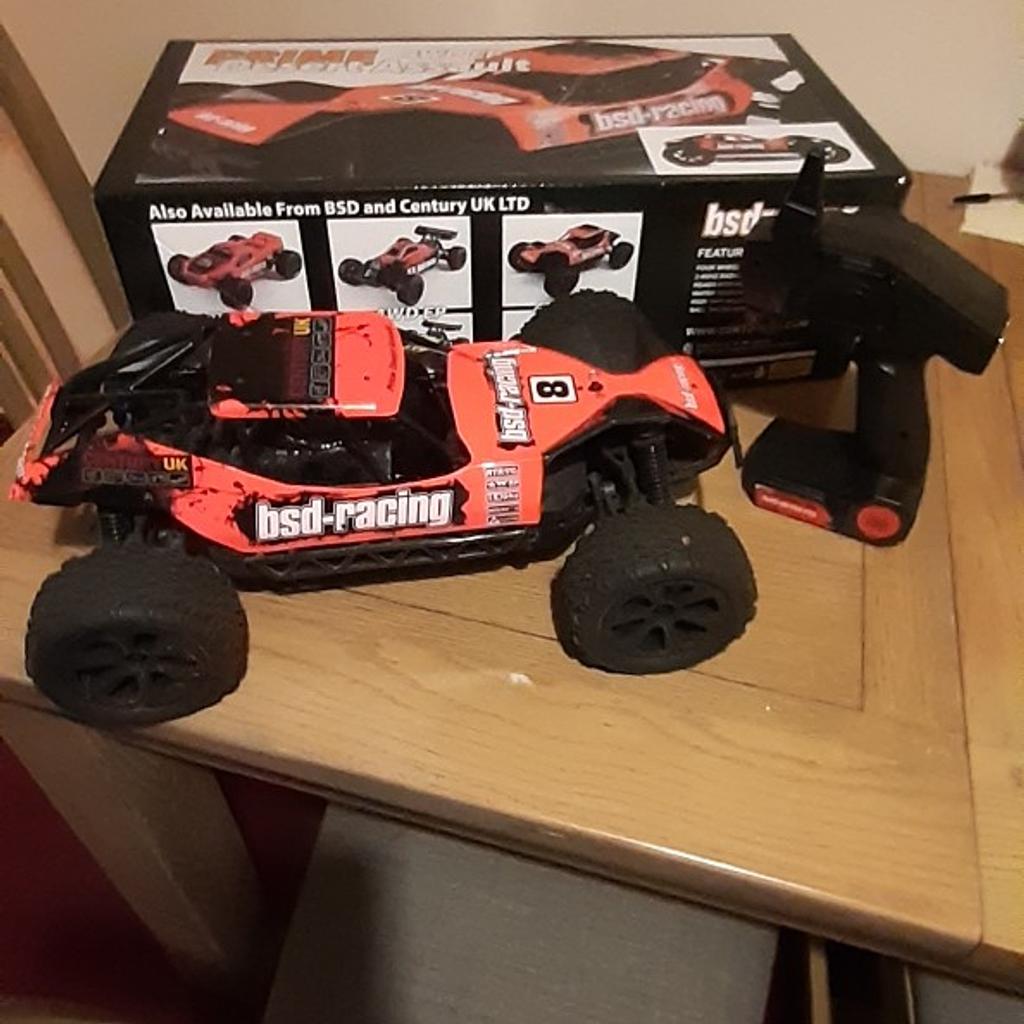 Rc Car Bsd Racing In Me7 Gillingham Für 110 00 Zum Verkauf Shpock At